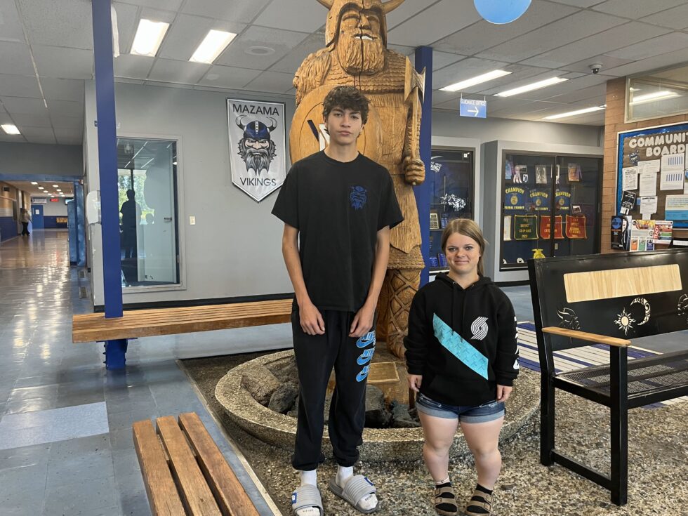 Mazama’s New “Welcome” Sign Includes Klamath Tribal Languages – A First ...